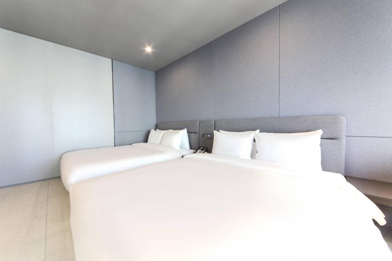 CITY HOTEL THE BUSAN METRO ::: SOUTH KOREA ::: COMPARE HOTEL RATES